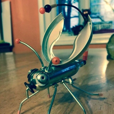 Green Metal Bug, Third Eye Bug, Mini Macro Metal Bug, With Green Detail ...