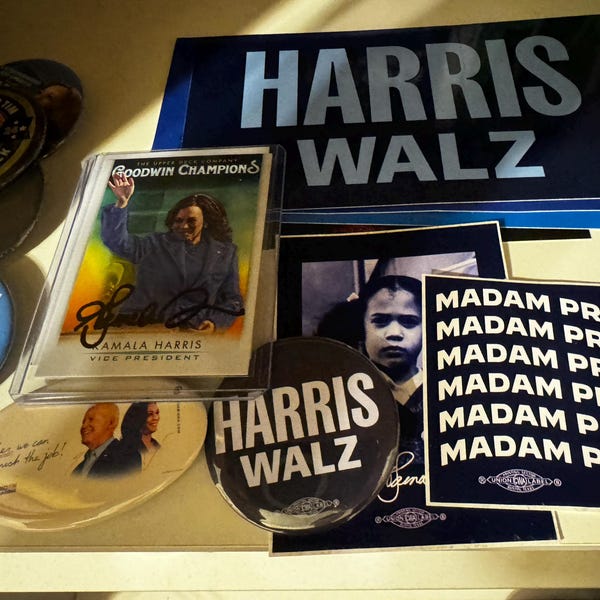 Gwyneth Paltrow Autographed Card With COA - Etsy