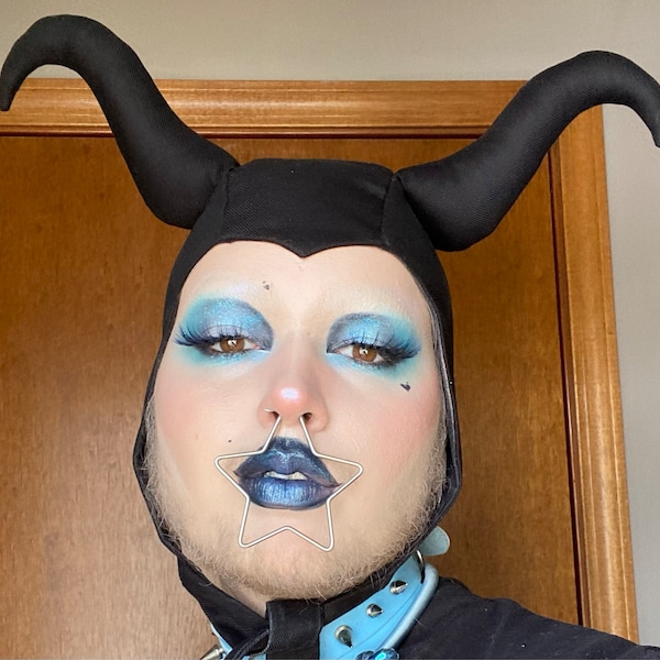 Red Devil Horn Hat, Devil Vintage Bonnet, Devil Hood, Hat With Horns ...