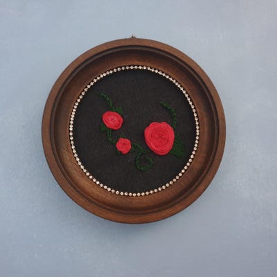 Berlin Blue Round Frame, Round Picture Frame, Embroidery Frame, Circle ...