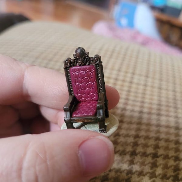 28mm Throne | D&D 5e | Dungeons and Dragons | Pathfinder | Fantasy RPG ...