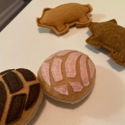 Concha Bread Cat Toys Organic Catnip Toys, Pan Dulce Concha Catnip Cat ...