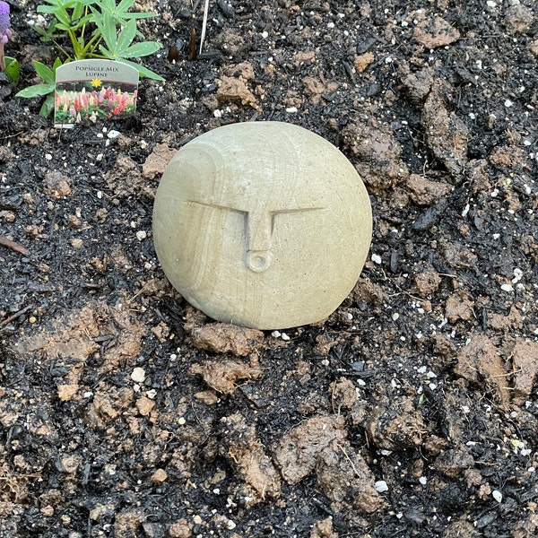 Funny Stone , Stone Face Figurine, Meme Funny Stone, Stone Carving Face ...