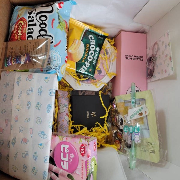 Hello BTS Box: BTS, Bangtan Boys KPOP, Merchandise, Snacks, Albums - Etsy