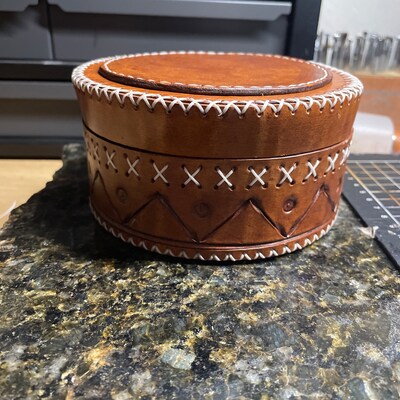 Round Jewelry Box Leather Pattern: Leather Jewelry Box Trinket Box ...