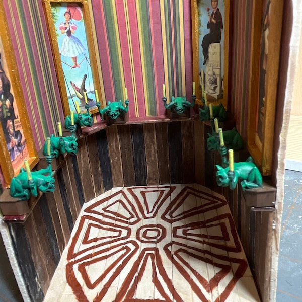 Haunted Mansion Ghost Tomb,crypt Fully Functional, Hidden Mickey Head ...