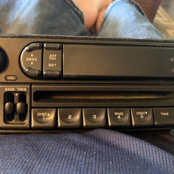 2011-2012 Chevrolet Impala Am Fm Mp3 Single Disc CD Player With ...