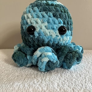 No-sew-octo Crochet Pattern Amigurumi Mini Octopus Pocket Octo - Etsy