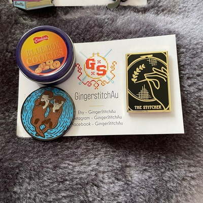 Needle Minder Blue Box Cookie Tin Ort Container - Etsy