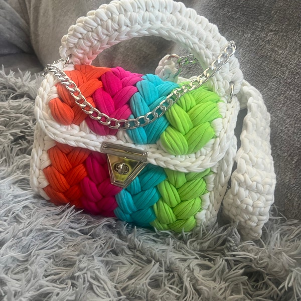Crochet Raffia Oyster Shell Bag | Pearly Mussel Crossbody Bag | Knitted ...
