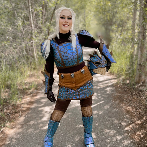 How to Train Your Dragon - Astrid Helmet / Digital Patterns, Astrid ...