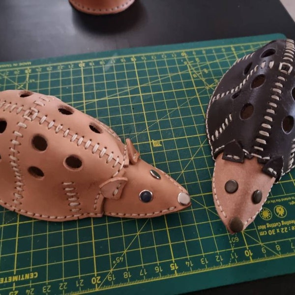 PDF & DXF Leather Hedgehog - Leather Pincushion Pattern - Penholder ...