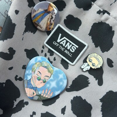 JUJUTSU KAISEN Nanami Heart Badge - Etsy