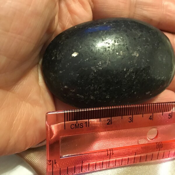 COPPERNITE Crystal Palm Stone - Worry Stone, Self Care, Healing ...