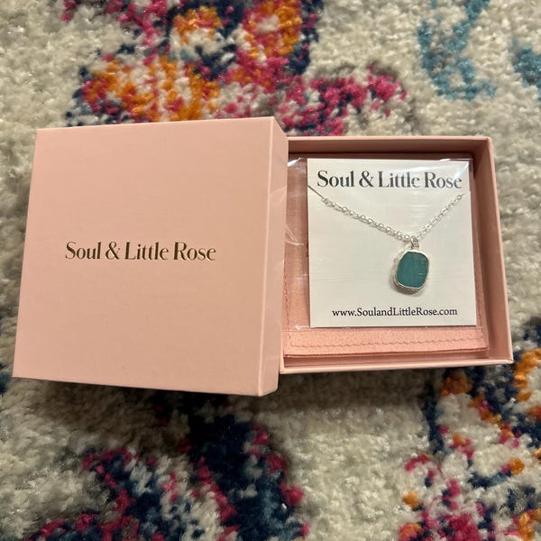 L Initial Necklace - Cursive "l" Initial Gold Pendant Necklace ...