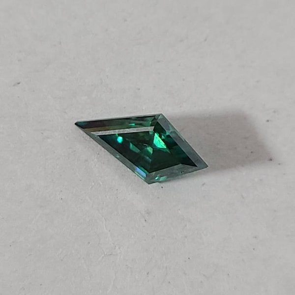 Green Kite Moissanite Gemstone, Manual Cut Loose Stone - Etsy