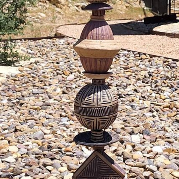 Black and White Pottery Totem Pole, Yard Art, Garden Sculpture. Elegant ...