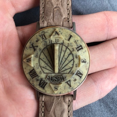 Fossil Sundial Watch Vintage Collectible Wristwatch With Camel Band - Etsy
