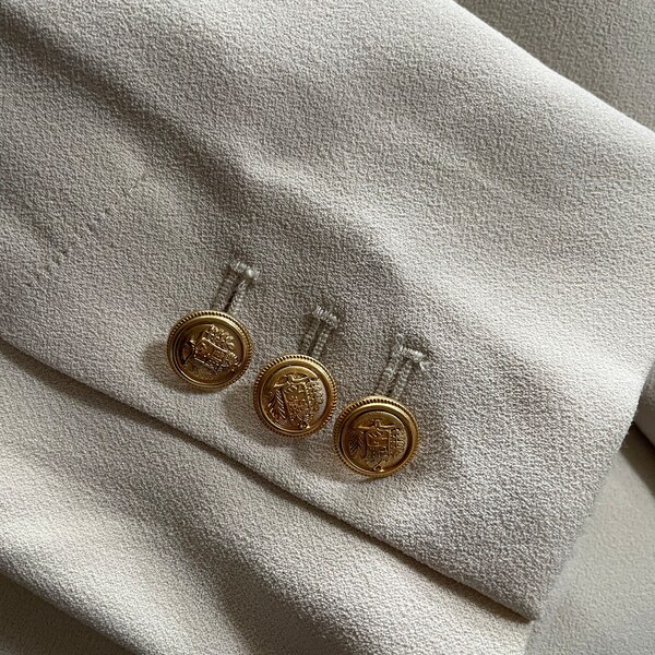 Eyelet Button - Etsy