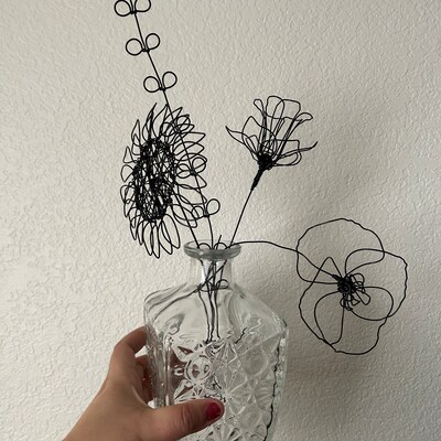 3D Wire Large Flowers / Handmade Delicate & Minimalistic Wire Art ...