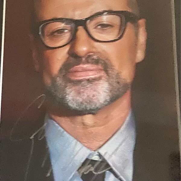 Nelly Furtado Autograph - Etsy