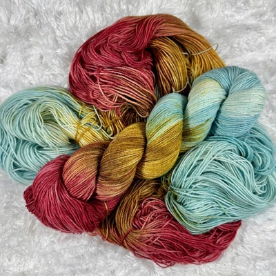 Winterberry Sock Setfull Skein 2 Mini Skeinsfingering/sock Weight75 Superwash Merino Wool/25 ...