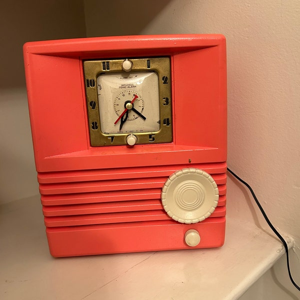 Vintage Cool 1948 Emerson Radio Model 1003 Now A Bluetooth Speaker Free ...