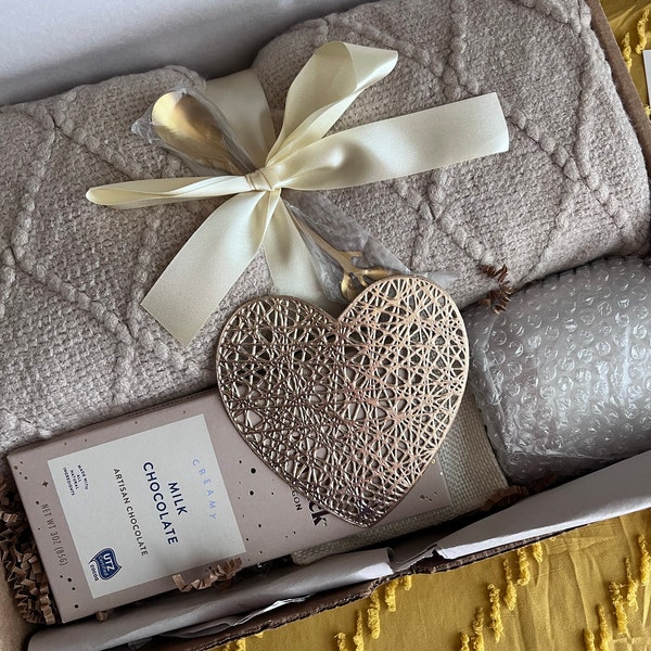 Classy Gift Basket for Women , Cozy Gift Box With Blanket, Socks ...