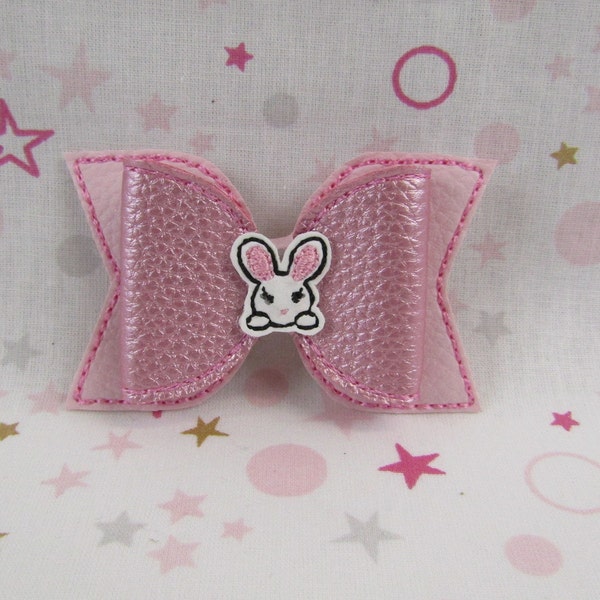 4x4 and 5x7 in the Hoop Fillable Confetti, Shaker Bat Bow Design File ...