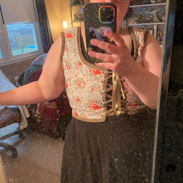 Hobbit Bodice, Renaissance Corset Flowers Cottagecore Style Corset Vest ...