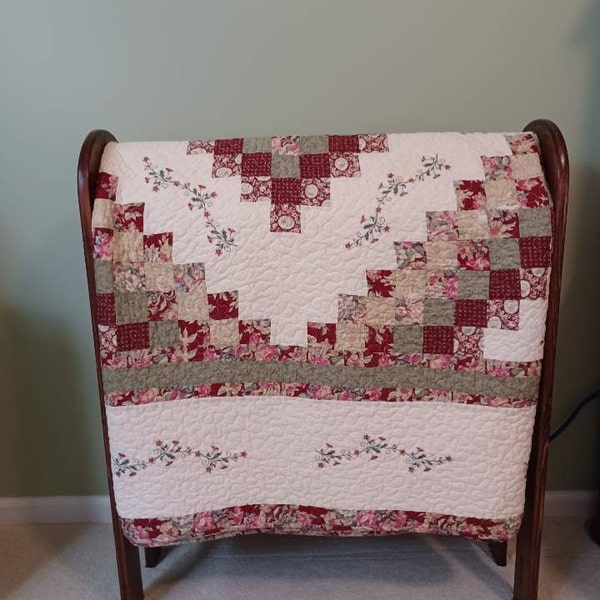 Hand Crafted Wooden Quilt Rack ~ Choose Your Wood Color Stain ...