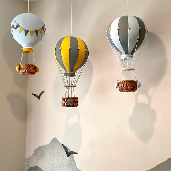 Standing Hot Air Balloon | Balloon Centerpiece | Travel Theme Nursery ...