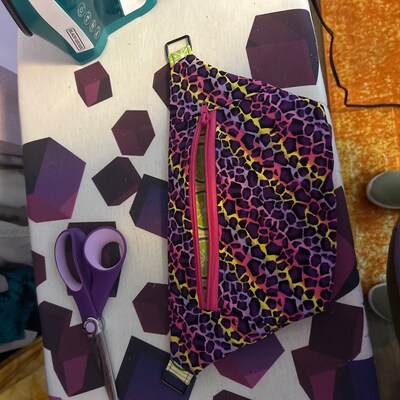 Dayna Pack PDF Sewing Pattern, Linds Handmade Designs DIY Fanny Pack - Etsy