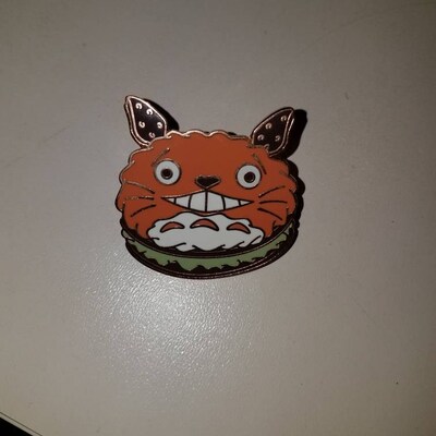 Big Bad Batsy Bat Head Trick or Treat Pail 1.75 Hard Enamel Halloween ...