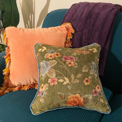 Vintage Design Ornate Floral Tapestry Throw Pillow Cover, Decorative ...