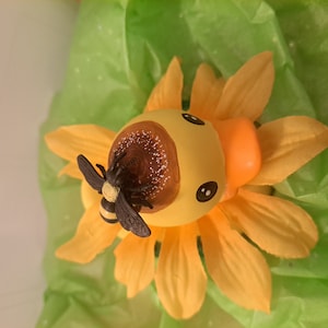 Bee Figurine Soft Plastic Honeybee for Fairy Garden, Diorama, or ...