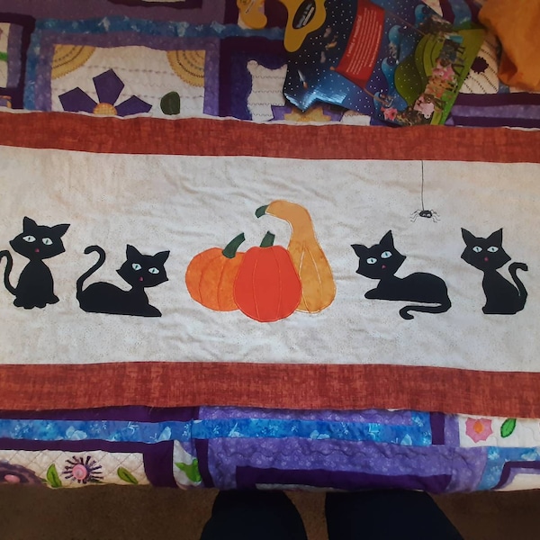 Autumn Cats Table Runner or Wall Hanging Pattern - Etsy