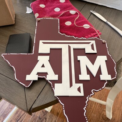 Texas A&M Door Hanger WHITE ATM Aggie Birthday, Aggie Graduation, Aggie ...
