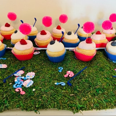 6 Mini Golf Clubs Gumball Charms Choose Yellow or Whiteyellow - Etsy