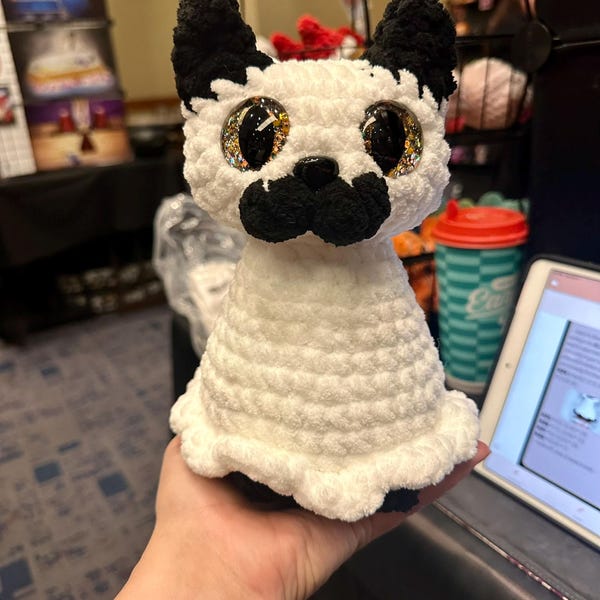 Candy Corn Bat Crochet Pattern Modification, Amigurumi Instructions ...