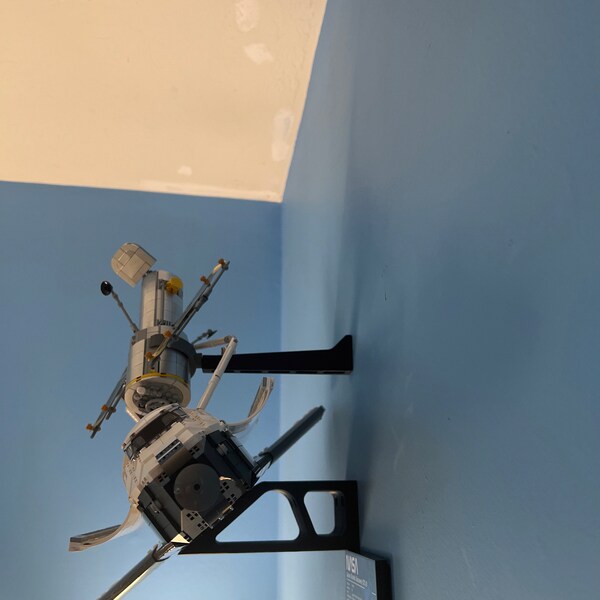 Wall Mounting Kit for Displaying Space Shuttle Discovery (10283) - Etsy