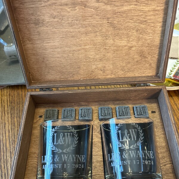 QR Code Cube, Wooden QR Code Block, Custom Logo Cube, Scan QR Menu for ...