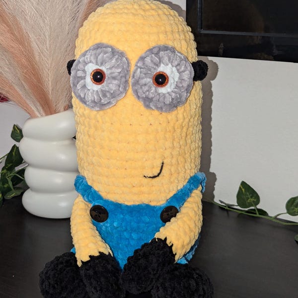 Kevin - Cuddle Size - Minion Crochet Pattern Pdf -plush - AMIGURUMI ...