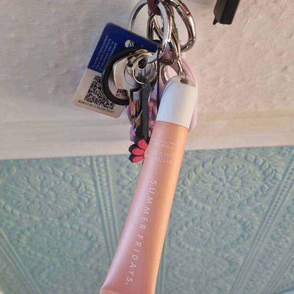 Summer Fridays Lip Butter Balm Keychain Cap | Lip Balm Not Included ...