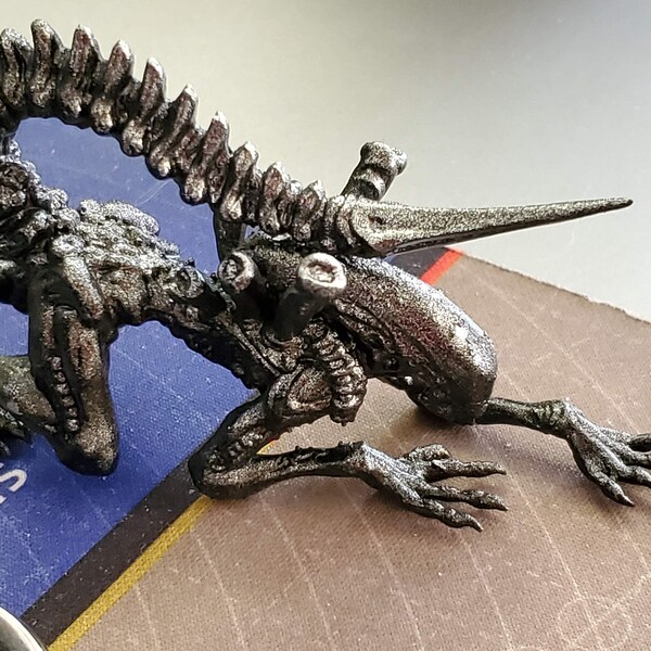 Exorcist Regan Macneil Bookend, Book Nook, Horror Decor, Movie Prop ...