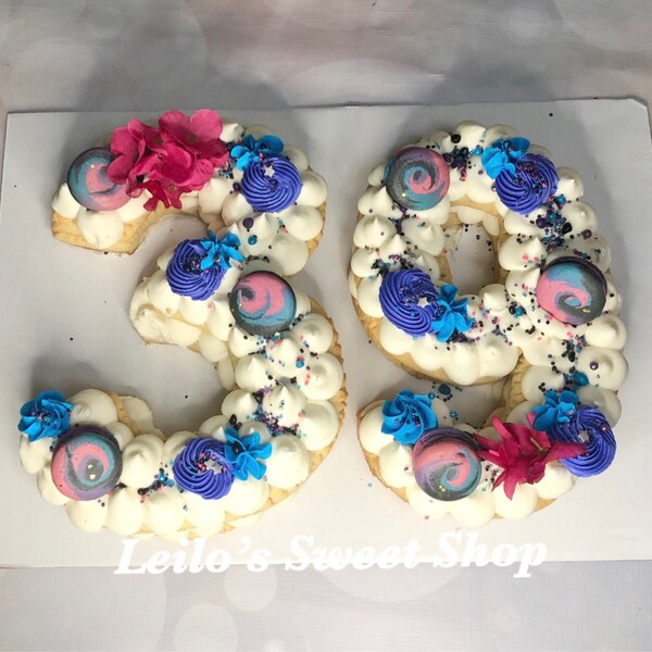 Galaxy Space Macarons - 6/12/24 - Choose Your Flavor - French Macaroons ...