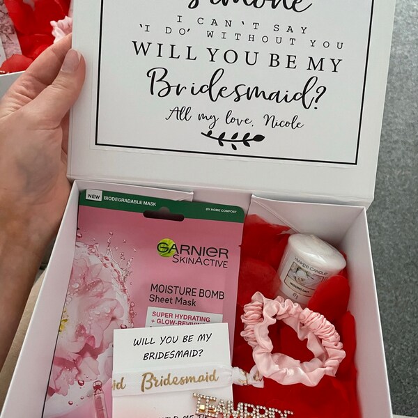 Personalised Hen Party Photo Scavenger Hunt Game, Scavenger Hunt ...