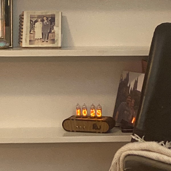 Nixie Clock Kit IN14 Gofra (with Tubes) and Wooden Enclosure. UPS Fast ...