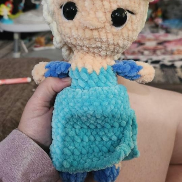 Low-sew Valentine Otter Danny Crochet Pattern, Valentines Day Amigurumi ...