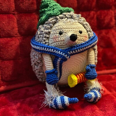 Crochet Pattern Christmas Hedgehog, Amigurumi Cute Hedgehog Pattern PDF ...